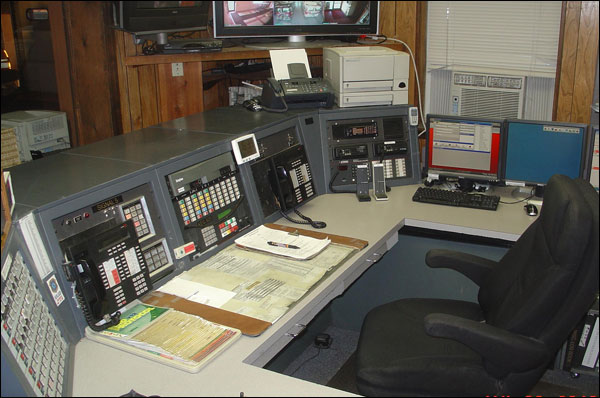 Operating the Single-Staffed Emergency Dispatch Center | Firehouse