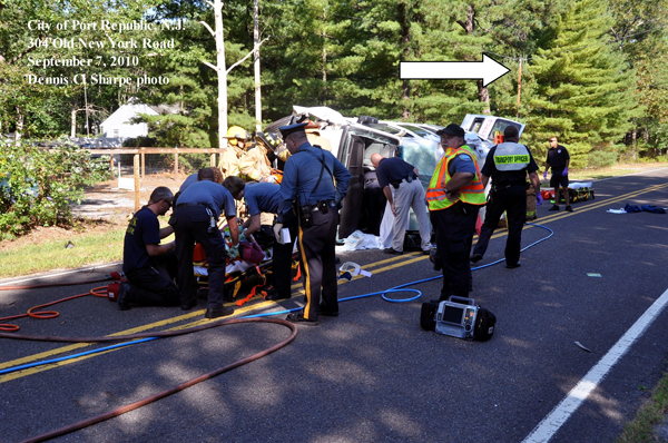 New Jersey Crews Respond to Van Rollover | Firehouse
