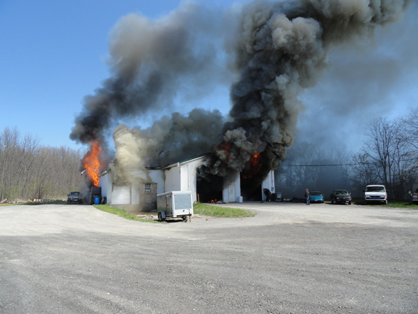 N.Y. Firefighters Control Commercial Blaze | Firehouse