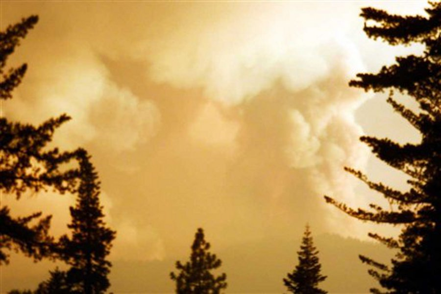 Chips Fire in the Feather River Canyon Grows to 27,000 Acres, Forces ...
