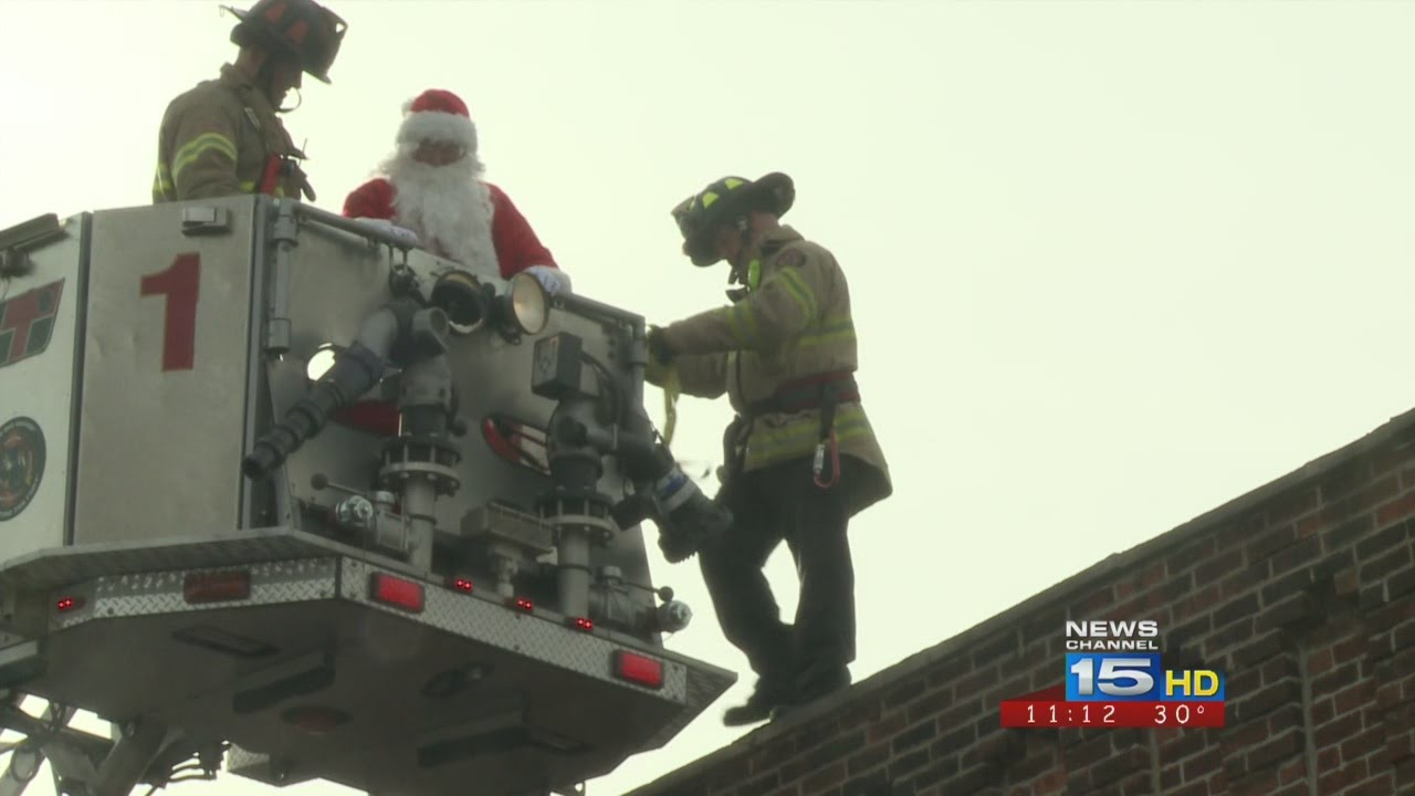 Ind. Firefighters Rescue Santa | Firehouse