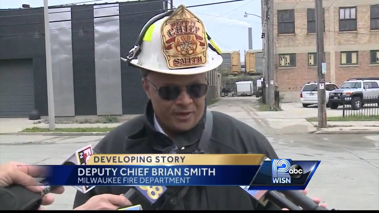 Amtrak Engine Catches Fire in Milwaukee | Firehouse