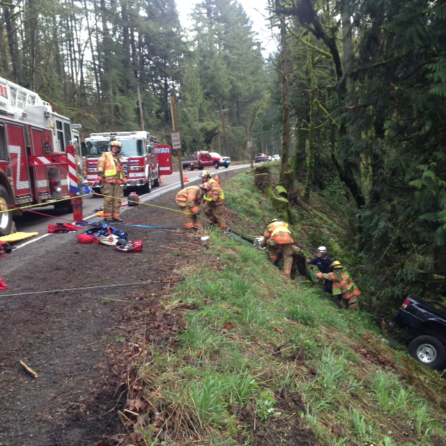 Firefighter Photos - Car Crash - Clackamas Extrication Scene | Firehouse