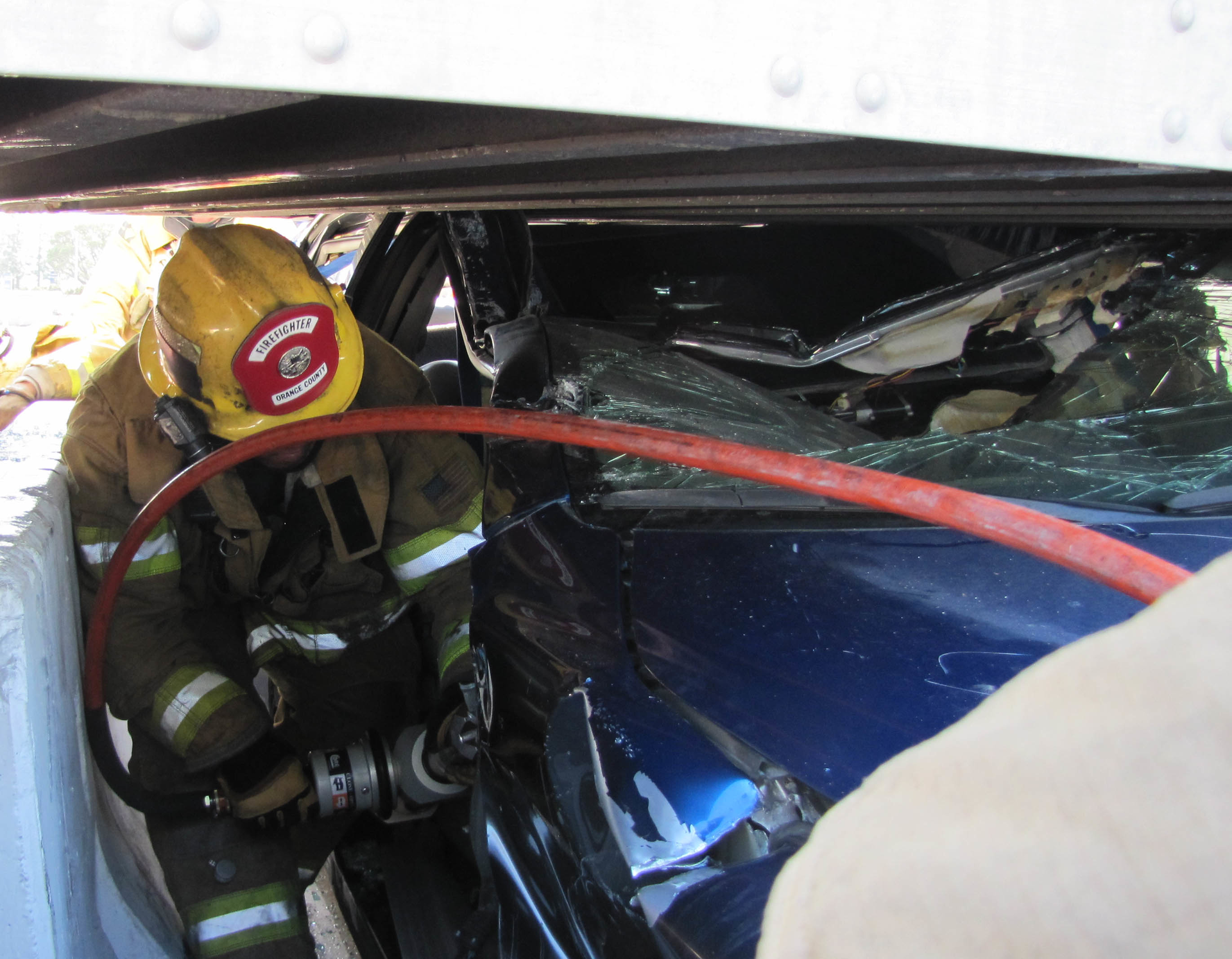 Extrication: The Dash Cross-Member Push | Firehouse
