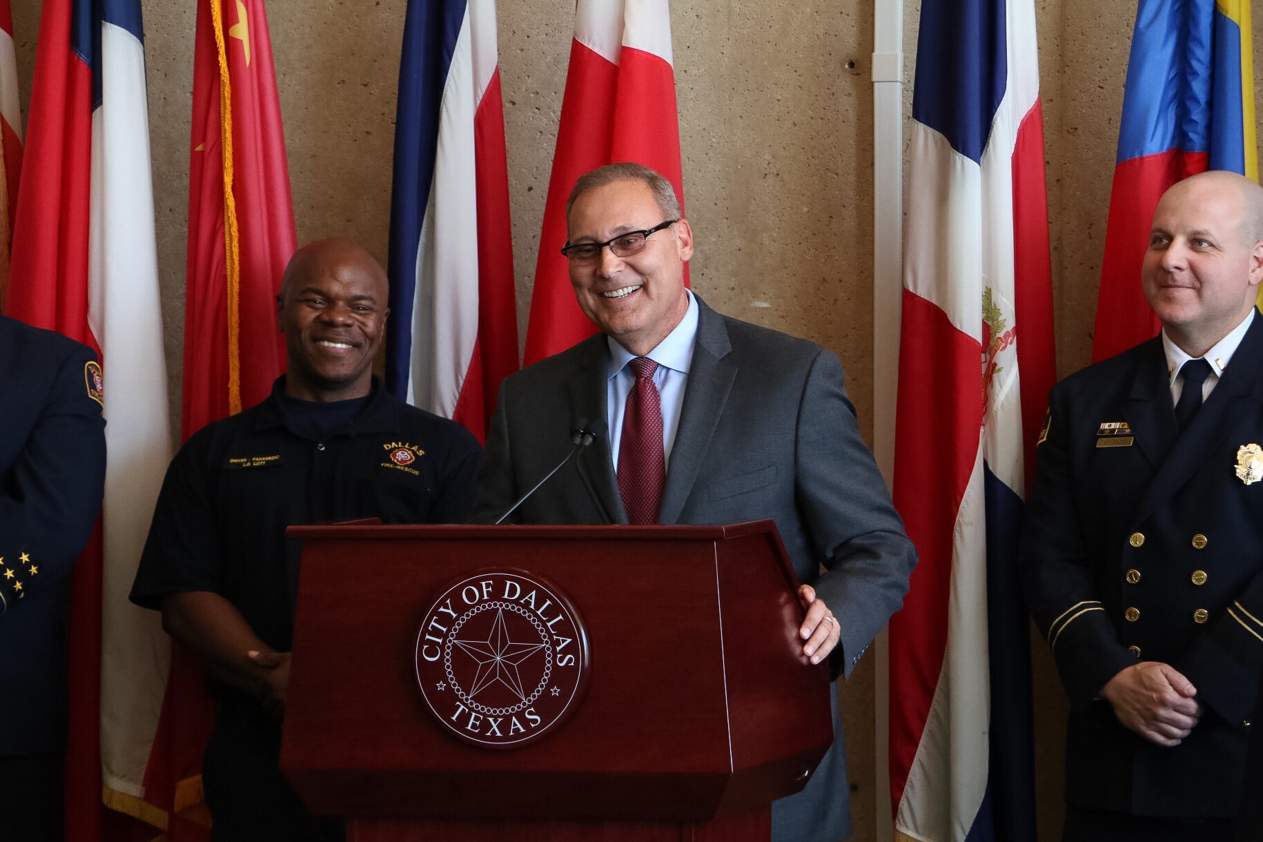 Firefighter News - David Coatney Named Fire Chief in Dallas | Firehouse