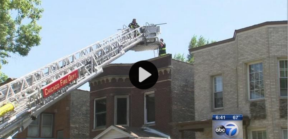 Backdraft Sends Four Chicago Firefighters to the Hospital | Firehouse
