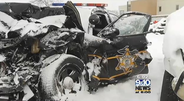 Grand Traverse County Firefighter, Deputy Injured in Crashes ...