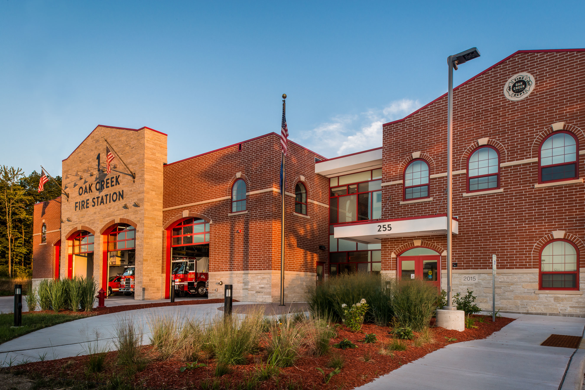 In Quarters: Oak Creek, WI, Fire Station No. 1 - Fire Station Photos ...