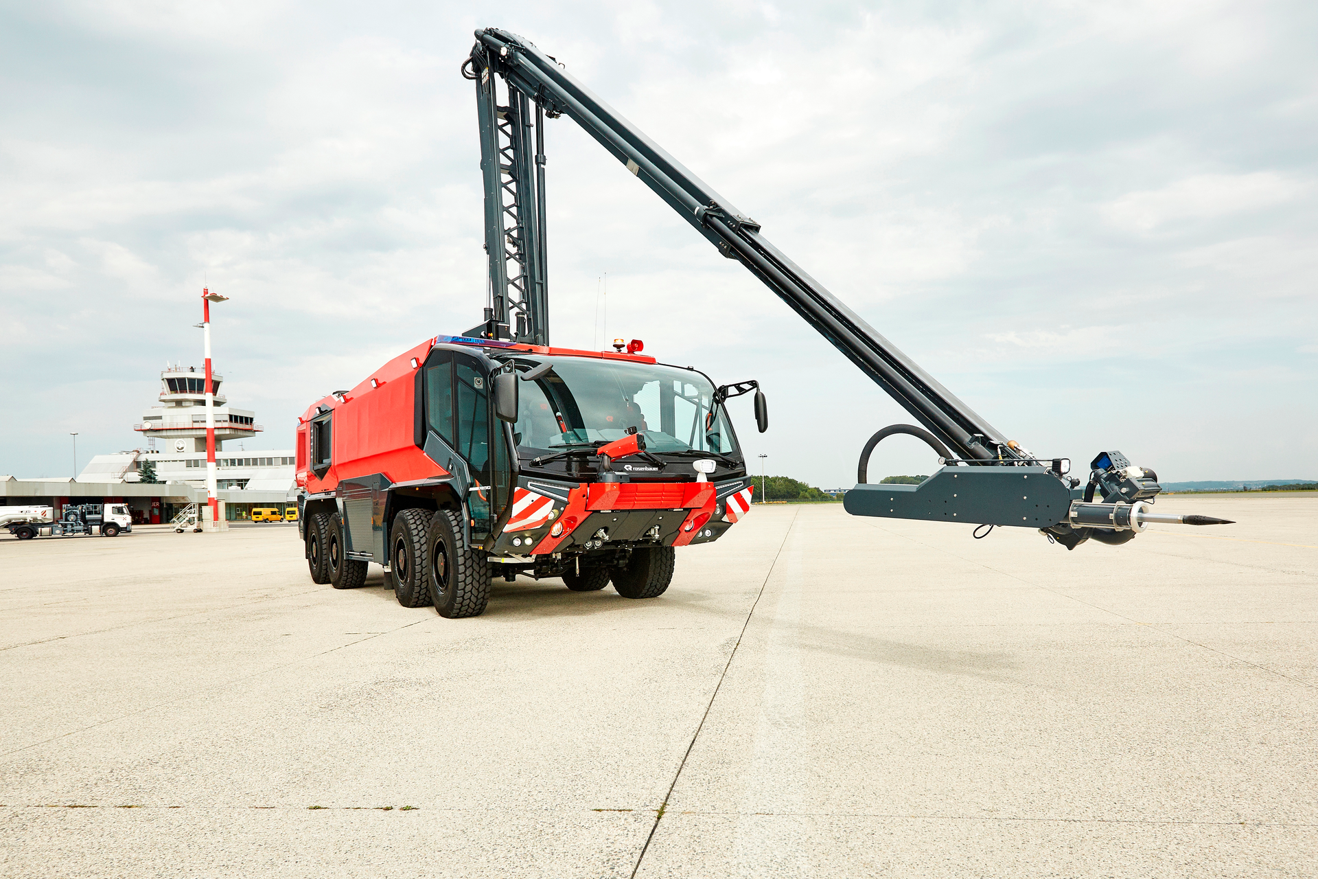 Amsterdam, Rotterdam and Lelystad Airports Order 18 Rosenbauer ARFF ...