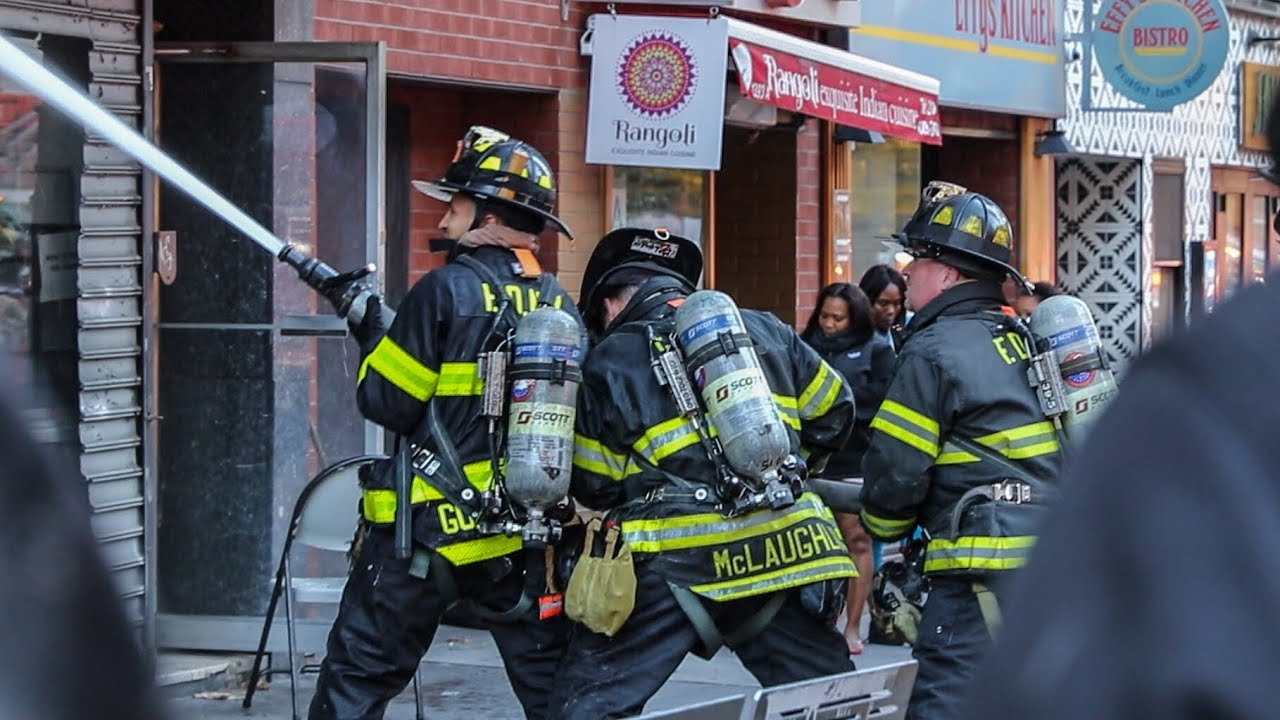 FDNY Firefighters Battle Deli Fire UES Upper East Side Manhattan Raw ...
