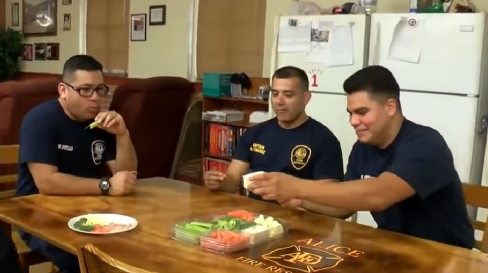FFs Helping TX Town Eat Healthy | Firehouse