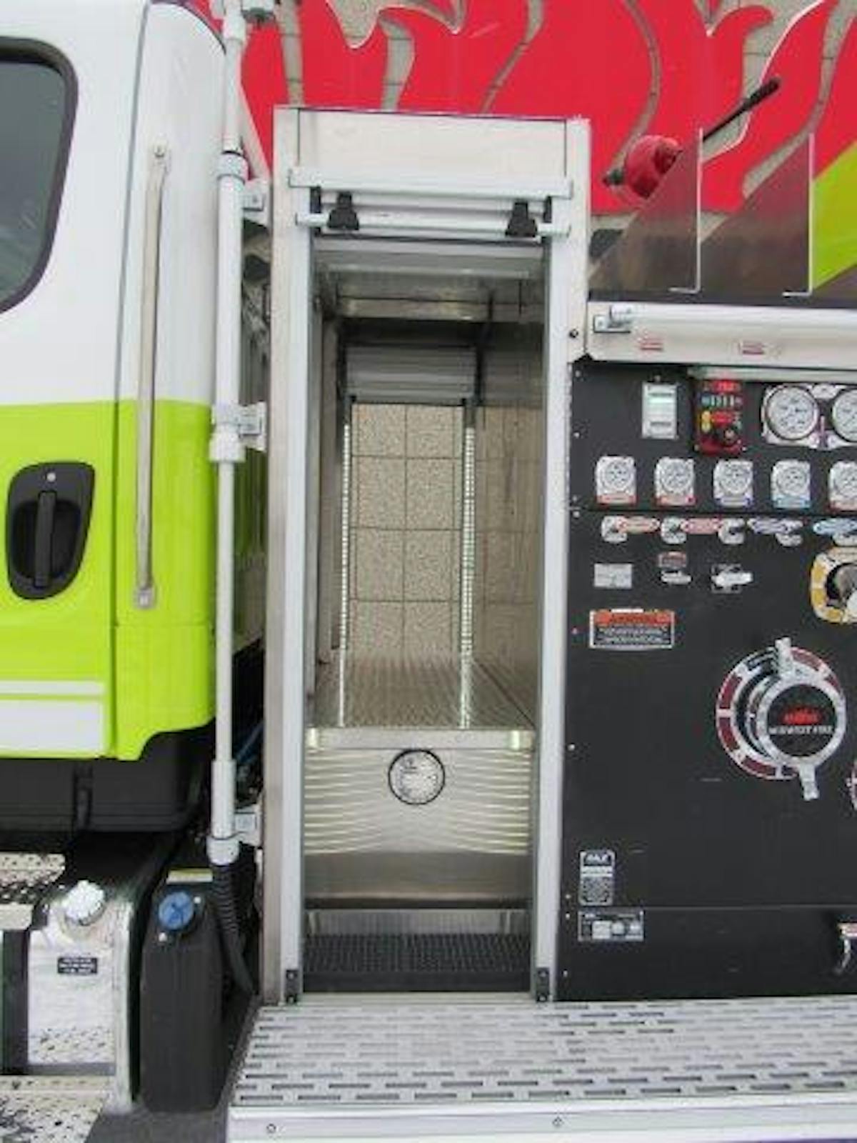 Fire Truck Firefighter Rescue Rig Tool Compartments Design Access ...
