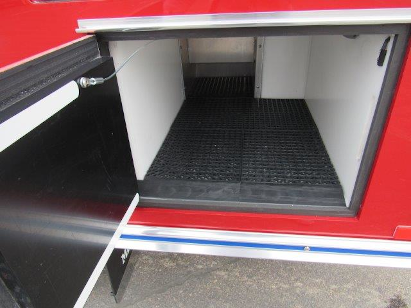 Fire Truck Firefighter Rescue Rig Tool Compartments Design Access ...