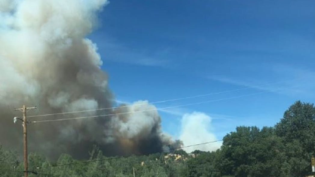 CA Wildfire Destroys Homes, Evacs in Place | Firehouse