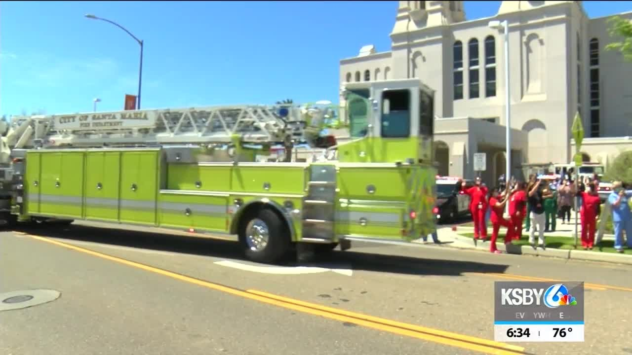 CA Firefighters Help Provide Meals to Hospital Workers | Firehouse