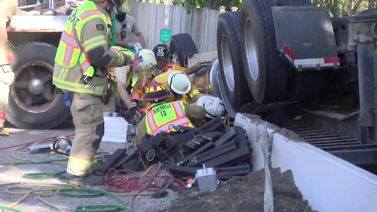 Video: NY Firefighters Free Trapped Driver after Tractor-Trailer ...