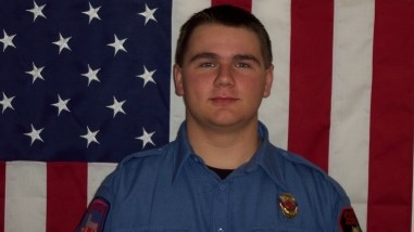 Off-Duty TX Firefighter Seriously Injured in Burning House Rescue ...