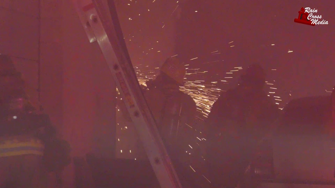Watch CA Crews Battle Commercial Structure Fire | Firehouse