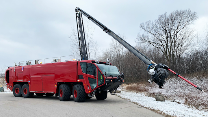 Phoenix FD at Sky Harbor Airport Adds Striker ARFF to Fleet | Firehouse