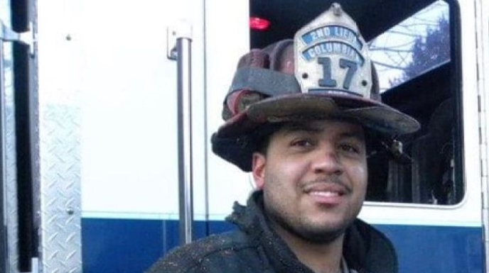 Radio Traffic Captures Fallen NY Firefighter's Mayday | Firehouse