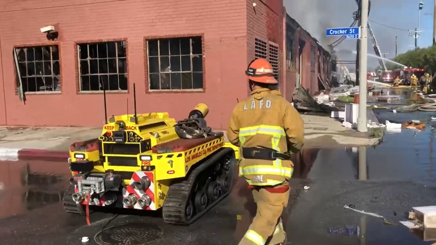 Watch LAFD Robot Assist at Major Commercial Fire | Firehouse