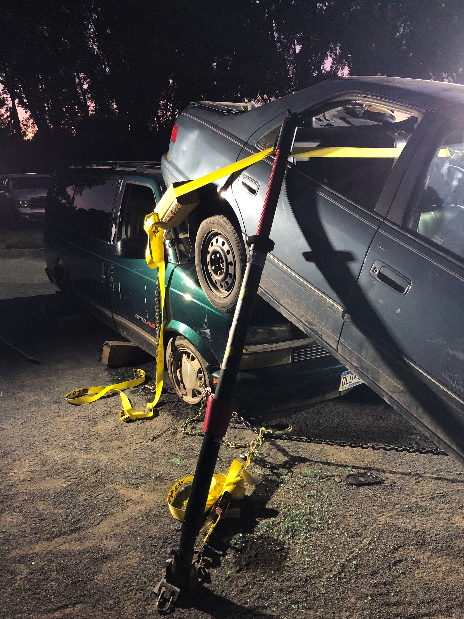 Crashed Passenger Vehicle Stabilization Techniques | Firehouse