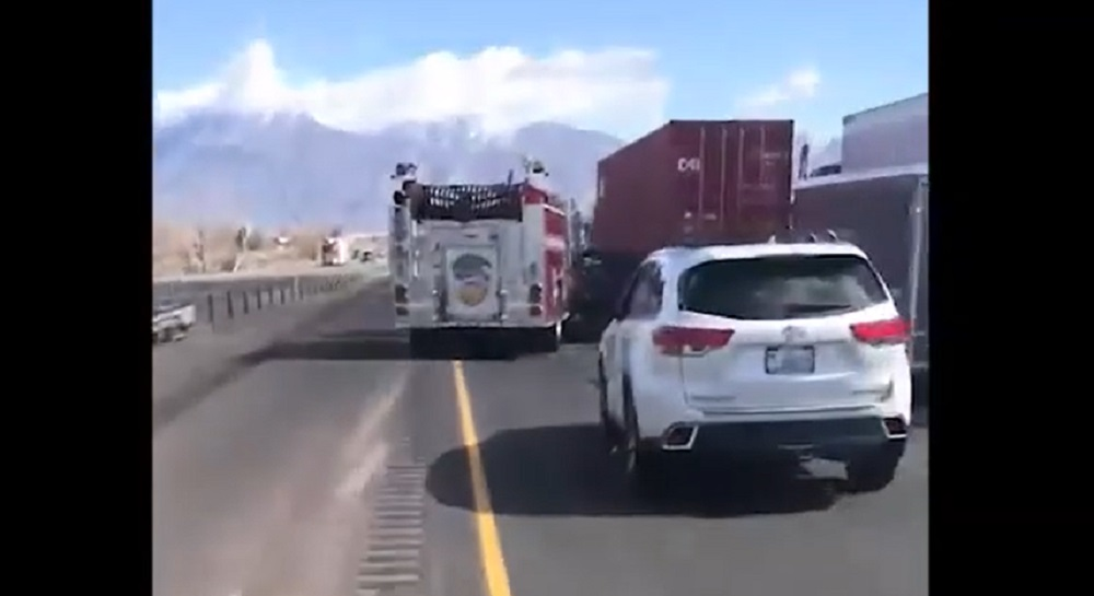 Watch Responding UT Fire Truck Sideswipe Multiple Vehicles on ...