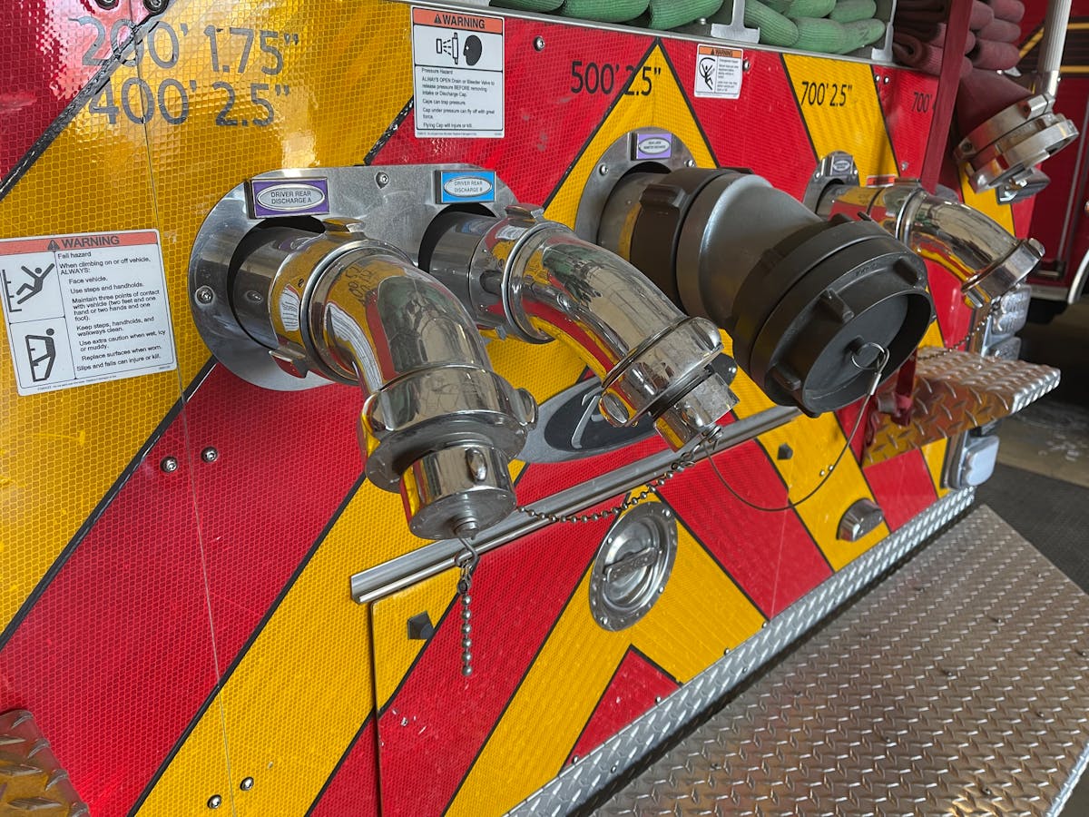 Designing Effective Hoseline Deployment into a Pumper | Firehouse