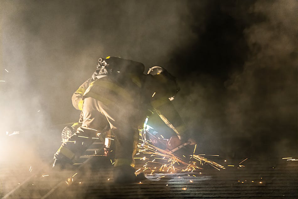 Battery in Saws for Fighting Fires Change Training | Firehouse