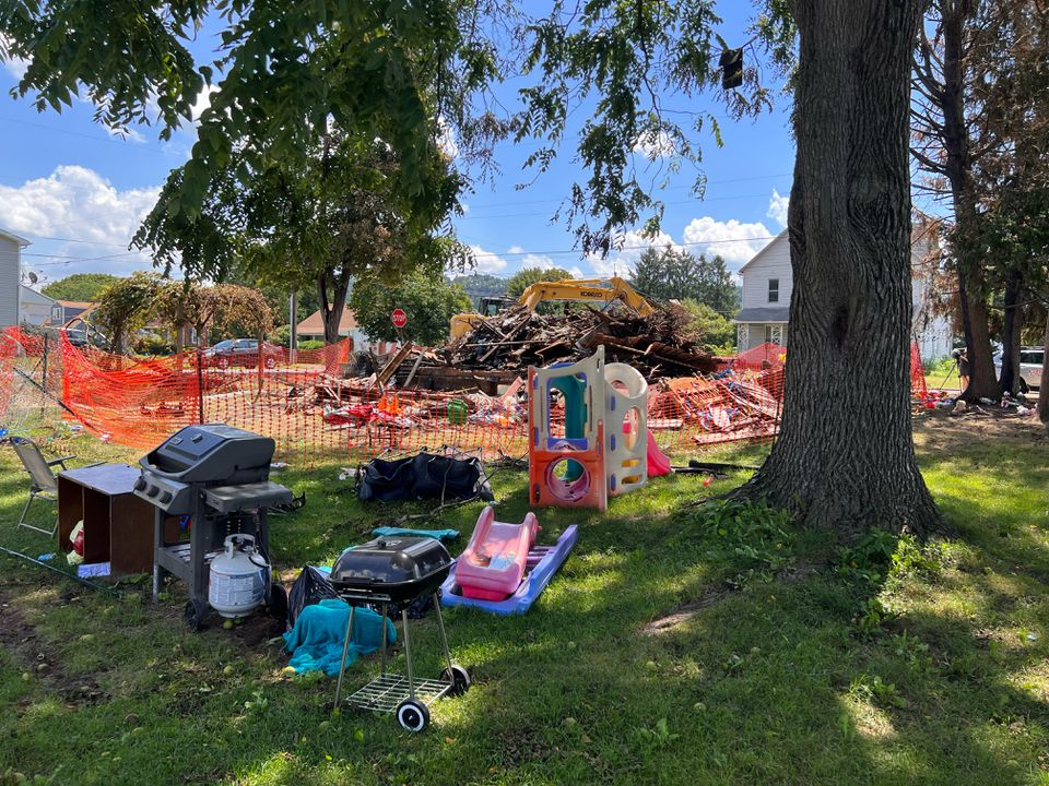 PA Community Reeling Over Blaze That Killed 10 Including Firefighter ...