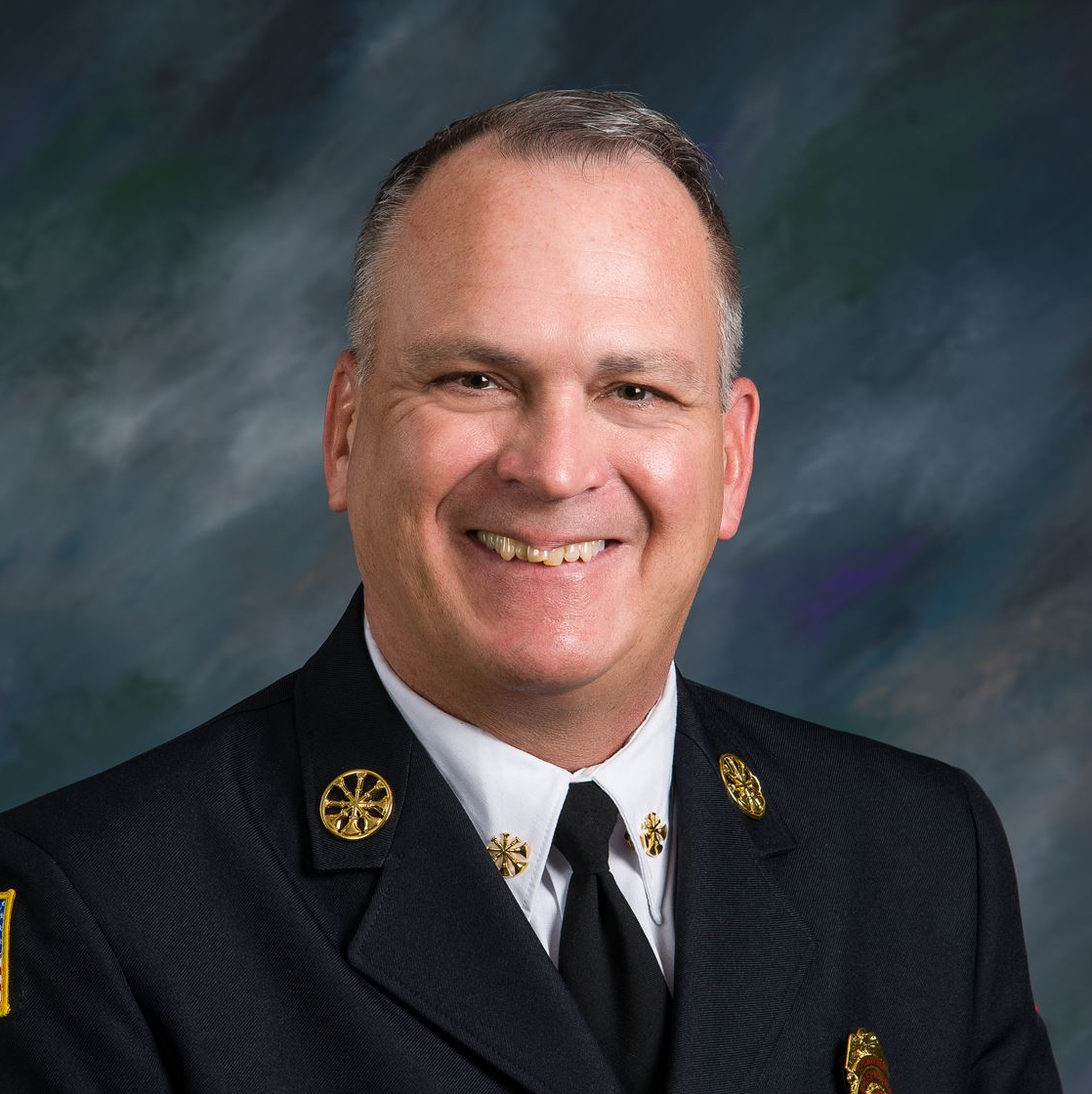 Veteran Middletown, OH Firefighter Dons White Helmet | Firehouse