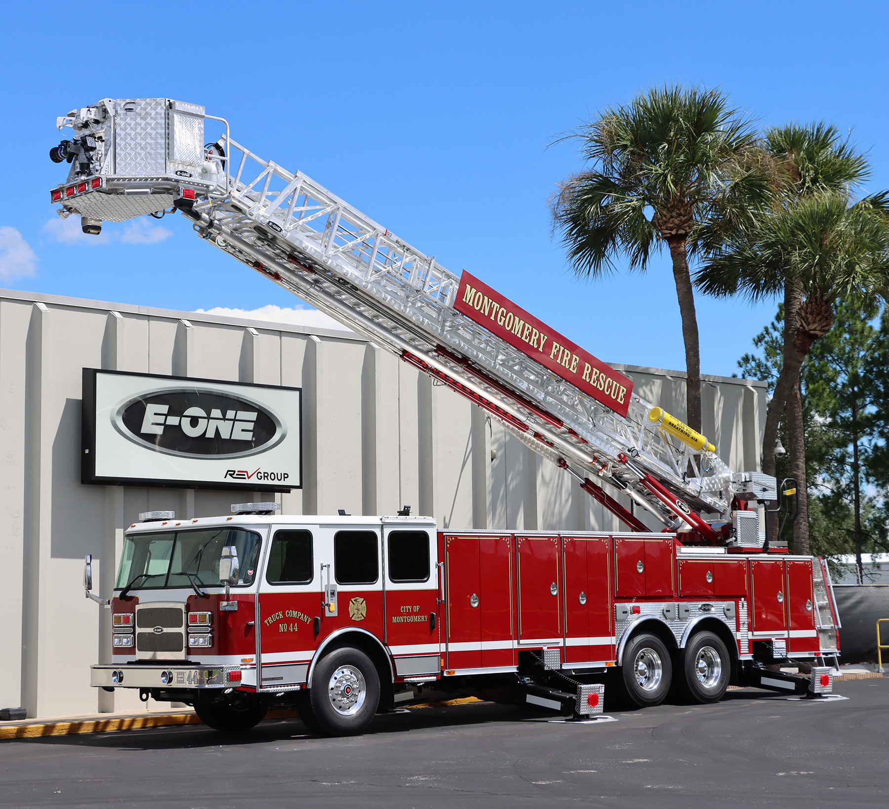 Apparatus Showcase 2022 | Firehouse