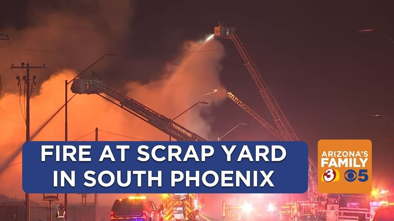 Massive Pallet Blaze Lights up Phoenix Sky | Firehouse