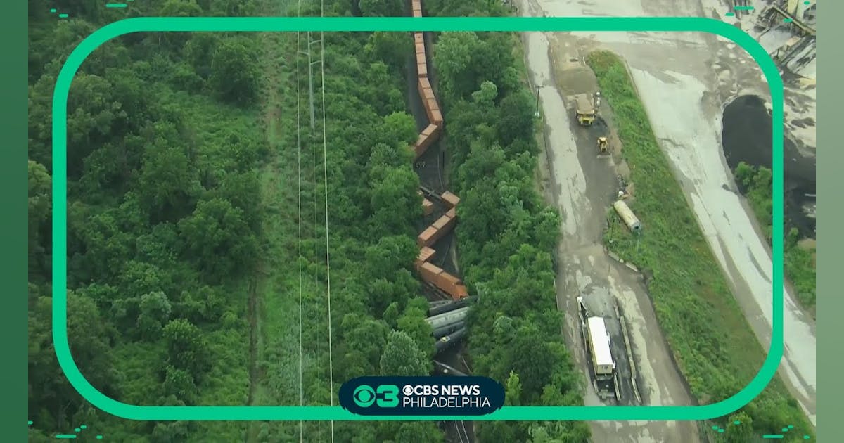 Whitemarsh Township Pa Train Derailment Forces Evacuations Firehouse