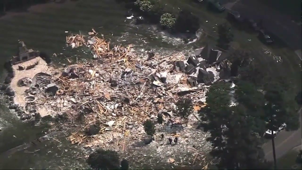 NC House Explosion Leaves NFL Player's Father Dead, Friend Hurt | Firehouse