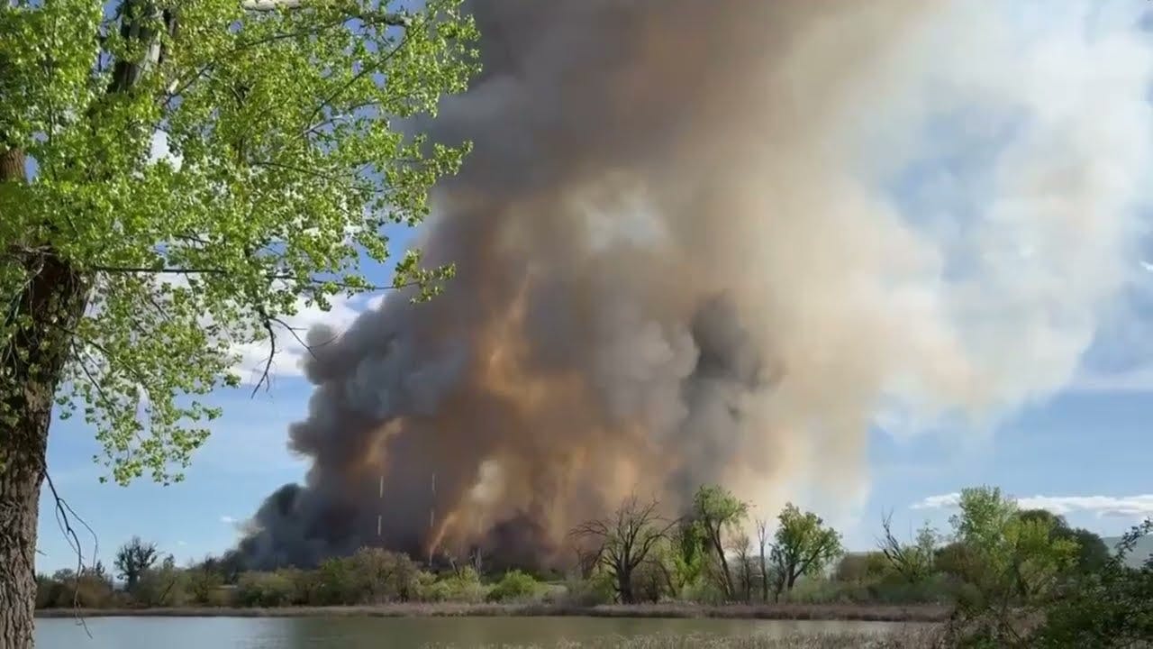 Cold Storage Warehouse Fire Battled in Finley, WA | Firehouse