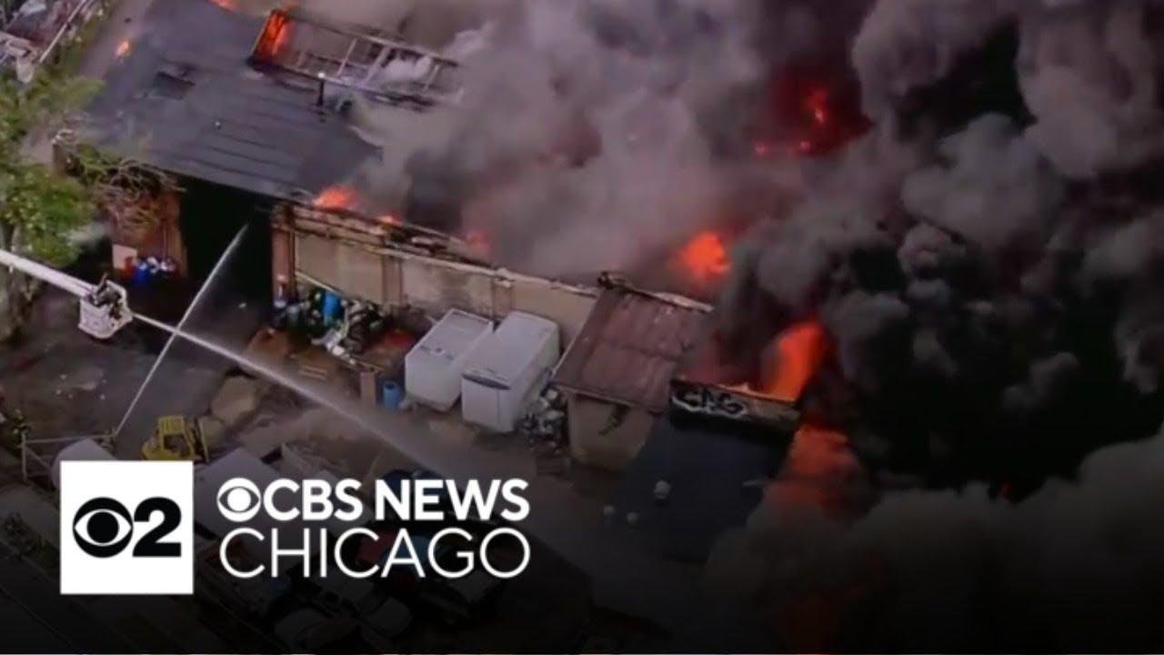 Second Extra-Alarm Fire Hits Chicago in 24 Hours | Firehouse