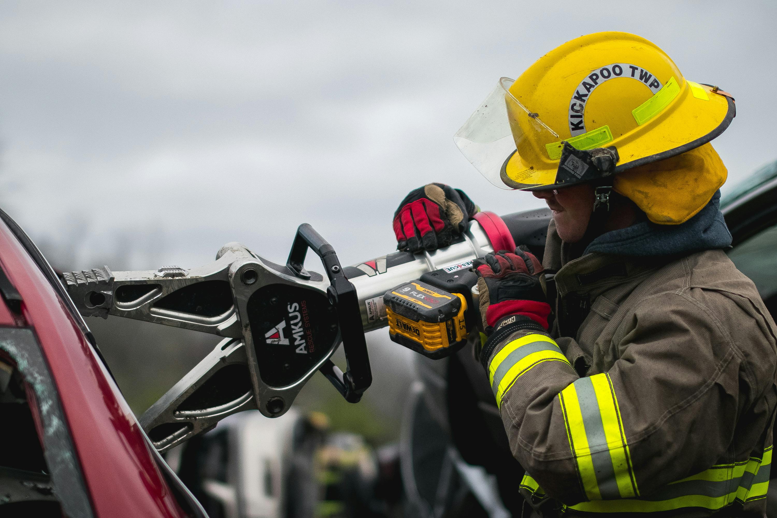 A New Technique for Rescuing Car-Crash Victims for Electric Vehicles ...